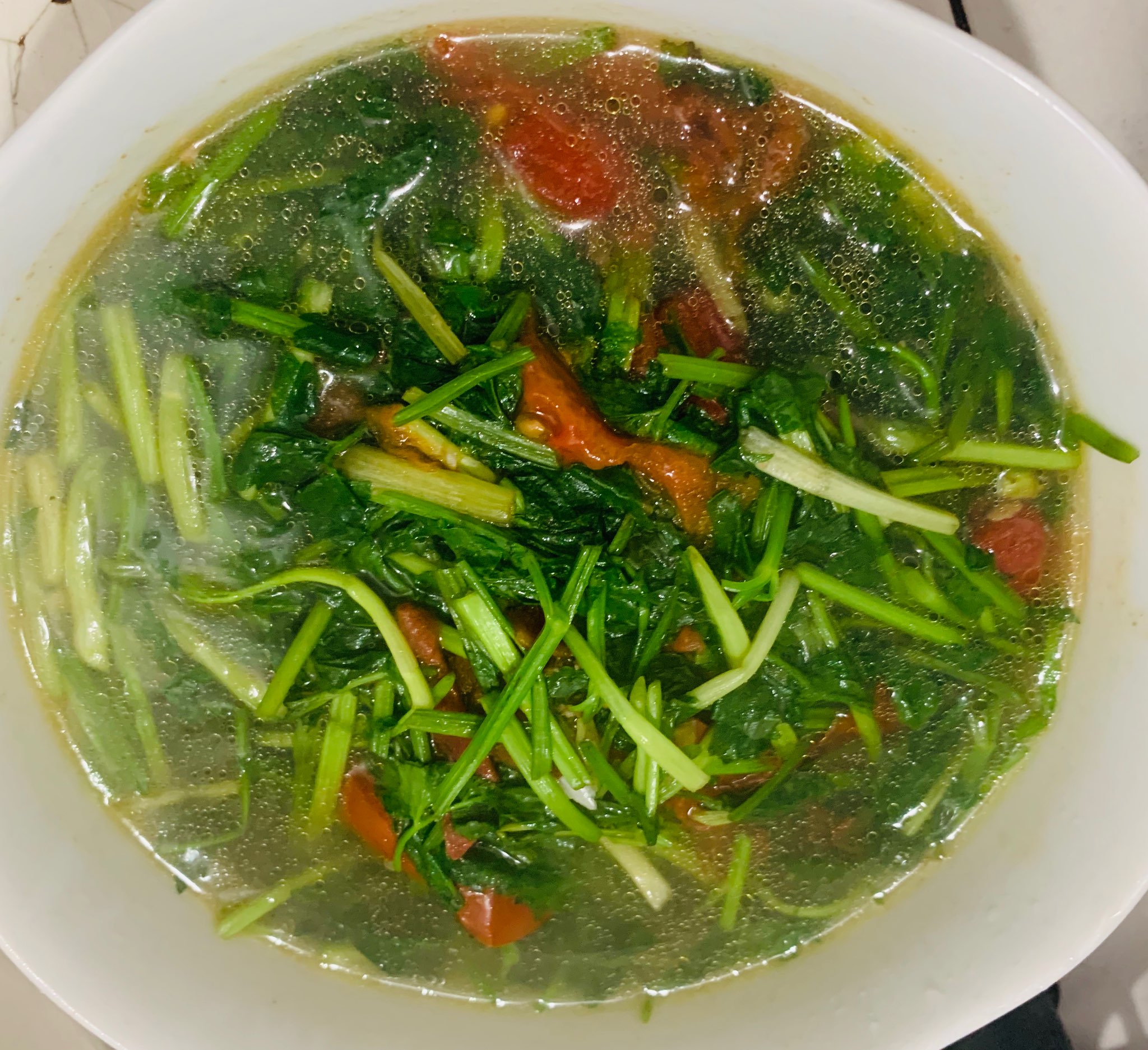 Cách nấu canh rau cần ngon đơn giản. – Go shopping happy